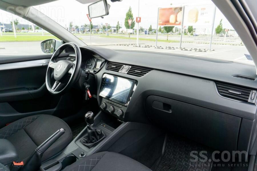 Skoda Octavia 2017 in Riga, with an engine capacity of 1.00 L and mileage of 108 thousand km for 9690 €, photo 11 on AUTOMOTO.COM.LV