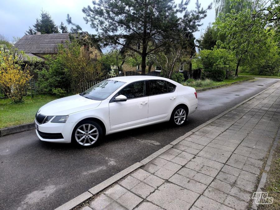 Skoda Octavia 2017 Šauļi, ar dzinēja tilpumu 1.60 L un nobraukumu 3 tūkst. km par 6150 €, foto 3 vietnē AUTOMOTO.COM.LV