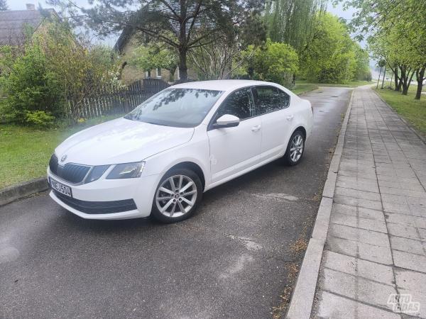 Skoda Octavia 2017 Šauļi, ar dzinēja tilpumu 1.60 L un nobraukumu 300 tūkst. km par 5900 €, foto 9 vietnē AUTOMOTO.COM.LV