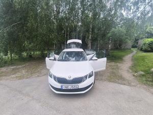 Шкода Октавия 2017 в Шяуляй, объемом двигателя 1.60 л и пробегом 299 тыс. км за 5900 €, фото  на AUTOMOTO.COM.LV
