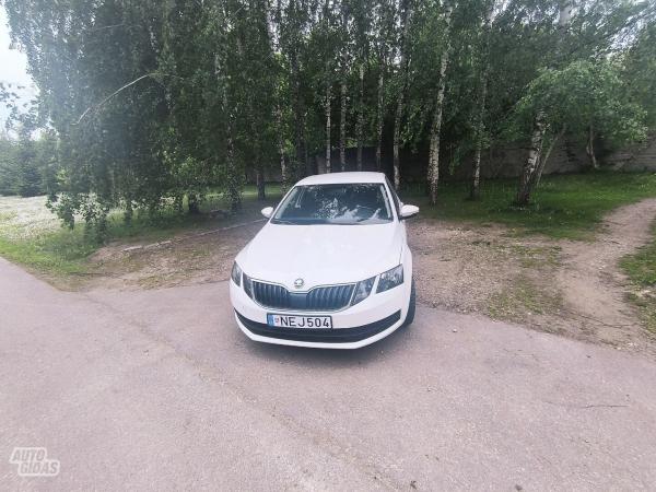 Шкода Октавия 2017 в Шяуляй, объемом двигателя 1.60 л и пробегом 300 тыс. км за 5950 €, фото 3 на AUTOMOTO.COM.LV