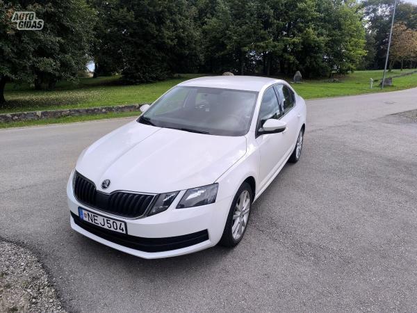 Skoda Octavia 2017 in Siauliai on AUTOMOTO.COM.LV Skoda Octavia 2017 in Siauliai, with an engine capacity of 1.60 L and mileage of 0 thousand km for 5700 €, photo 5 on AUTOMOTO.COM.LV
