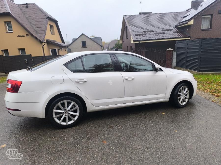 Skoda Octavia 2017 in Siauliai, with an engine capacity of 1.60 L and mileage of 0 thousand km for 5750 €, photo 6 on AUTOMOTO.COM.LV