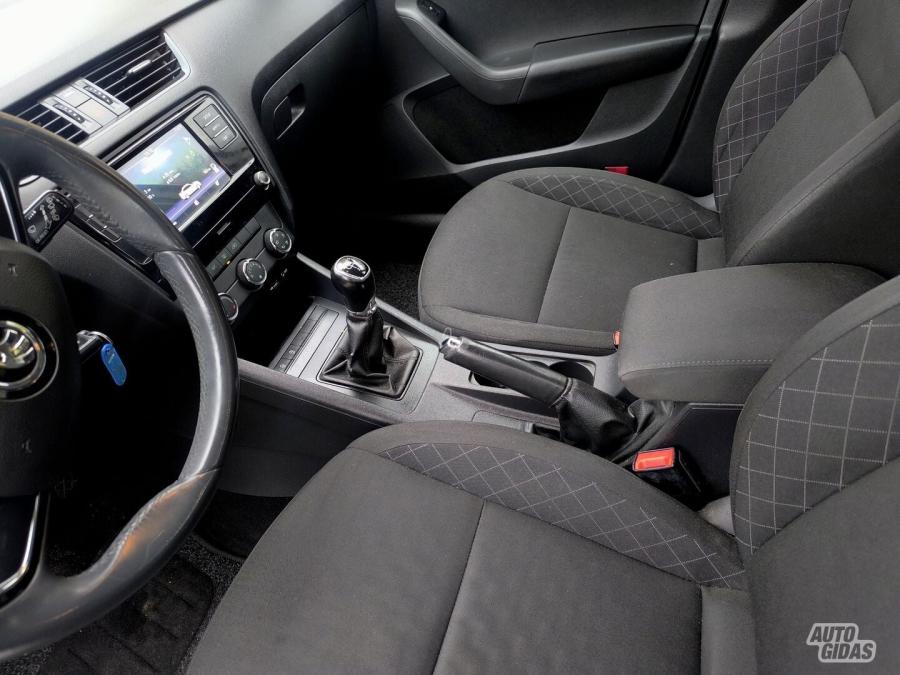 Skoda Octavia 2017 in Siauliai, with an engine capacity of 1.60 L and mileage of 0 thousand km for 5750 €, photo 14 on AUTOMOTO.COM.LV