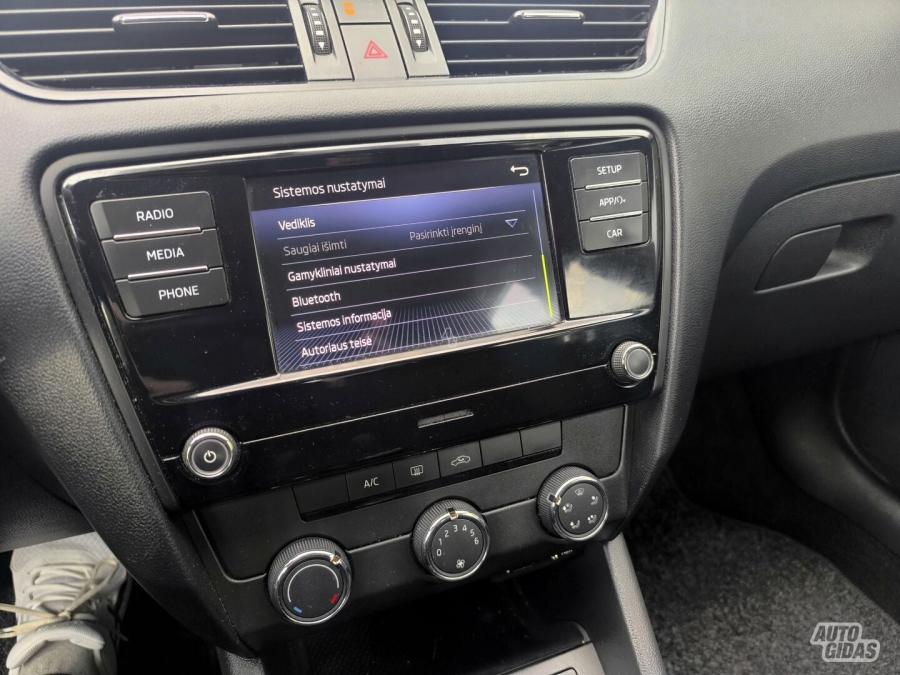 Skoda Octavia 2017 in Siauliai, with an engine capacity of 1.60 L and mileage of 0 thousand km for 5750 €, photo 20 on AUTOMOTO.COM.LV