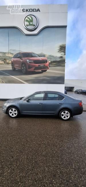 Skoda Octavia 2018 in Vilnius, with an engine capacity of 1.60 L and mileage of 130 thousand km for 9500 €, photo 3 on AUTOMOTO.COM.LV