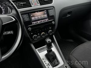 Skoda Octavia 2019 in Riga, with an engine capacity of 1.60 L and mileage of 210 thousand km for 8900 €, photo 16 on AUTOMOTO.COM.LV