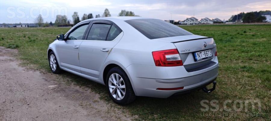 Skoda Octavia 2020 in Jurmala, with an engine capacity of 2.00 L and mileage of 320 thousand km for 8700 €, photo 4 on AUTOMOTO.COM.LV