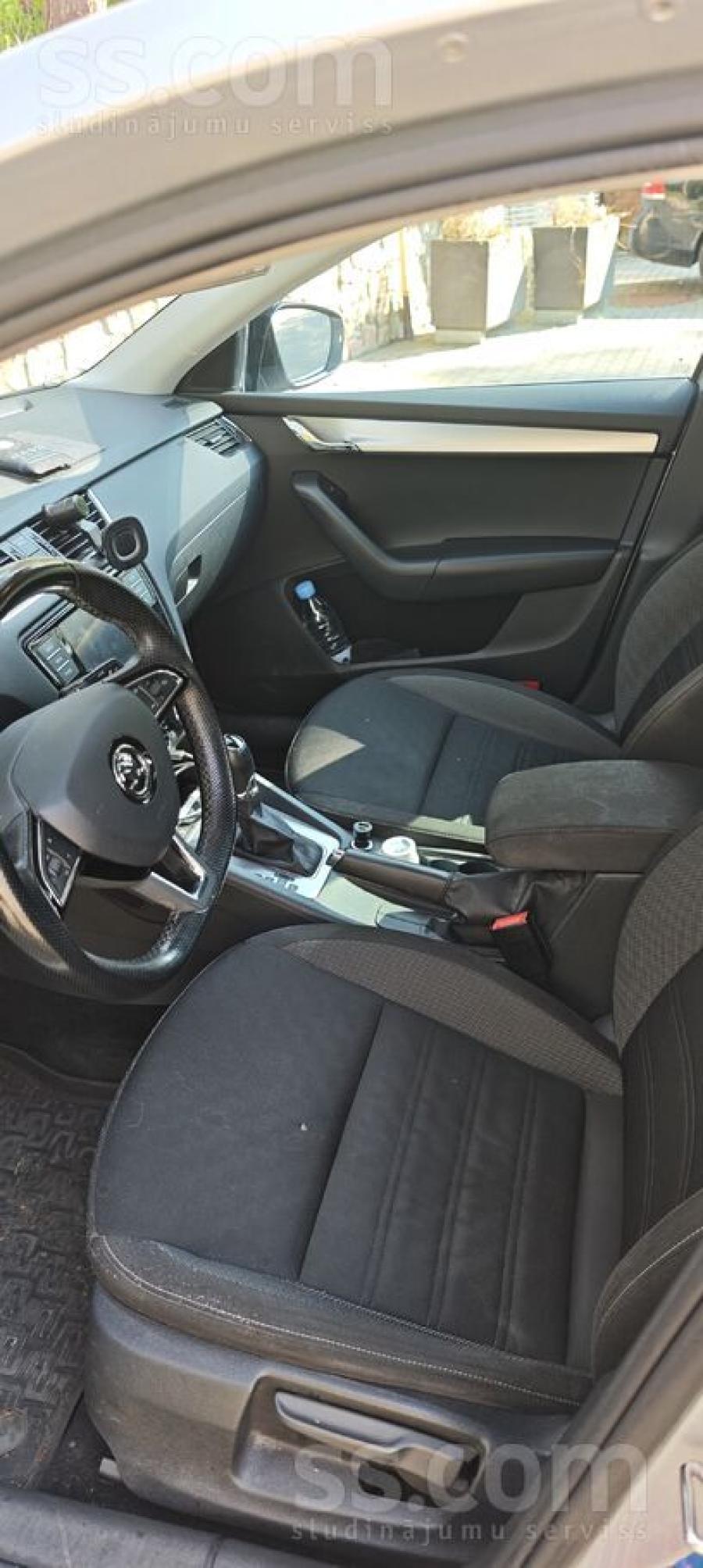 Skoda Octavia 2020 in Jurmala, with an engine capacity of 2.00 L and mileage of 320 thousand km for 6900 €, photo 8 on AUTOMOTO.COM.LV