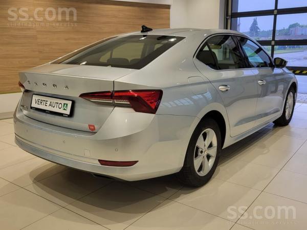 Skoda Octavia 2021 in Riga, with an engine capacity of 2.00 L and mileage of 125 thousand km for 15490 €, photo 6 on AUTOMOTO.COM.LV