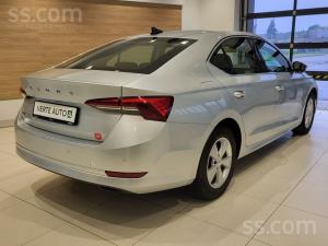Skoda Octavia 2021 in Riga, with an engine capacity of 2.00 L and mileage of 125 thousand km for 15490 €, photo 6 on AUTOMOTO.COM.LV