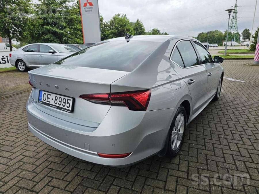 Skoda Octavia 2021 Liepāja, ar dzinēja tilpumu 1.50 L un nobraukumu 59 tūkst. km par 15900 €, foto 4 vietnē AUTOMOTO.COM.LV