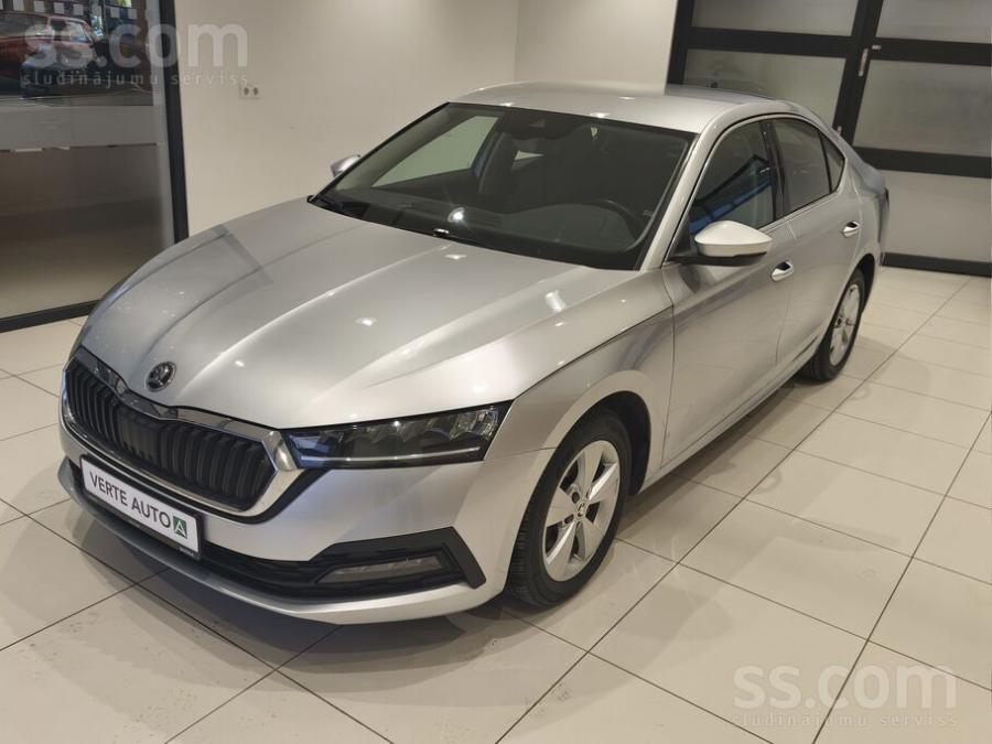 Skoda Octavia 2021 in Riga, with an engine capacity of 2.00 L and mileage of 103 thousand km for 16490 €, photo 4 on AUTOMOTO.COM.LV