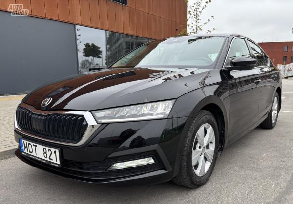 Skoda Octavia 2022 in Klaipeda, with an engine capacity of 2.00 L and mileage of 51 thousand km for 19500 €, photo 1 on AUTOMOTO.COM.LV