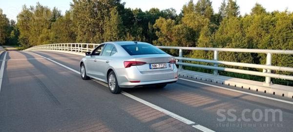 Skoda Octavia 2023 in Riga, with an engine capacity of 2.00 L and mileage of 57 thousand km for 16500 €, photo 5 on AUTOMOTO.COM.LV
