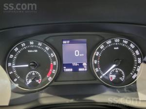 Skoda Octavia 2023 Rīga, ar dzinēja tilpumu 2.00 L un nobraukumu 139 tūkst. km par 14590 €, foto 11 vietnē AUTOMOTO.COM.LV