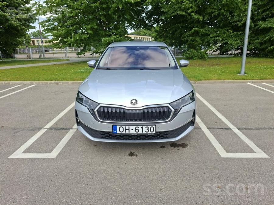 Шкода Октавия 2025 в Рига, объемом двигателя 1.50 л и пробегом 15 тыс. км за 24000 €, фото 3 на AUTOMOTO.COM.LV