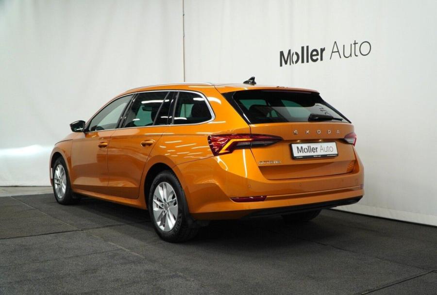 Oranžs Skoda Octavia 2023 Tallina, ar dzinēja tilpumu 2.00 L un nobraukumu 206 tūkst. km par 17000 €, foto 4 vietnē AUTOMOTO.COM.LV