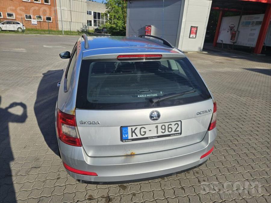 Skoda Octavia 2016 Rīga, ar dzinēja tilpumu 1.60 L un nobraukumu 408 tūkst. km par 4200 €, foto 4 vietnē AUTOMOTO.COM.LV