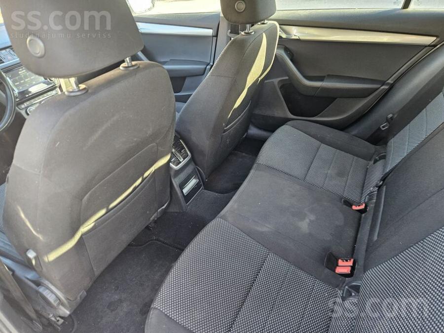 Skoda Octavia 2016 Rīga, ar dzinēja tilpumu 1.60 L un nobraukumu 408 tūkst. km par 4200 €, foto 13 vietnē AUTOMOTO.COM.LV