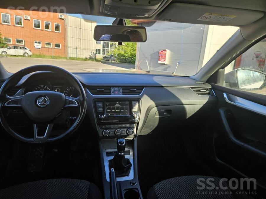 Skoda Octavia 2016 Rīga, ar dzinēja tilpumu 1.60 L un nobraukumu 408 tūkst. km par 4200 €, foto 14 vietnē AUTOMOTO.COM.LV