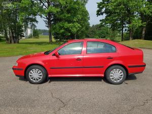 Red Skoda Octavia 1998 in Vilnius, with an engine capacity of 1.90 L and mileage of 290 thousand km for 950 €, photo 3 on AUTOMOTO.COM.LV