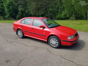 Red Skoda Octavia 1998 in Vilnius, with an engine capacity of 1.90 L and mileage of 290 thousand km for 950 €, photo 5 on AUTOMOTO.COM.LV