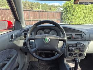 Красный Шкода Октавия 1998 в Ионава, объемом двигателя 1.90 л и пробегом 292 тыс. км за 1700 €, фото 10 на AUTOMOTO.COM.LV