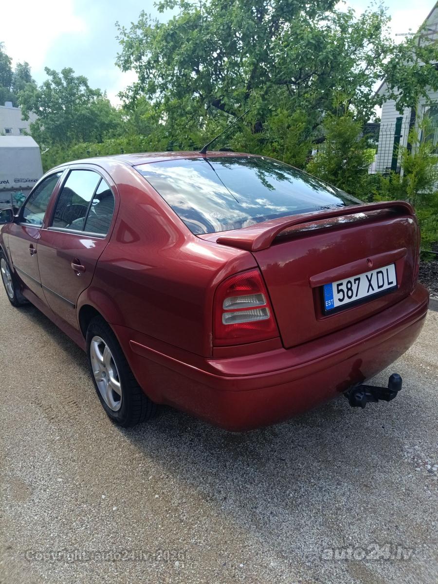 Sarkans Skoda Octavia 2002 Tartu, ar dzinēja tilpumu 1.90 L un nobraukumu 495 tūkst. km par 999 €, foto 1 vietnē AUTOMOTO.COM.LV