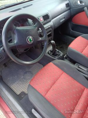 Sarkans Skoda Octavia 2002 Tartu, ar dzinēja tilpumu 1.90 L un nobraukumu 495 tūkst. km par 999 €, foto 17 vietnē AUTOMOTO.COM.LV