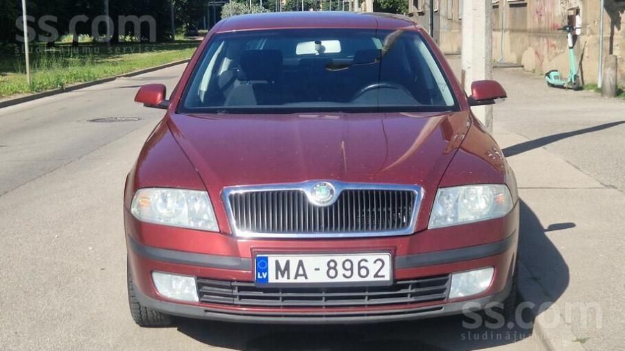 Красный Шкода Октавия 2005 в Рига, объемом двигателя 1.60 л и пробегом 0 тыс. км за 650 €, фото 1 на AUTOMOTO.COM.LV