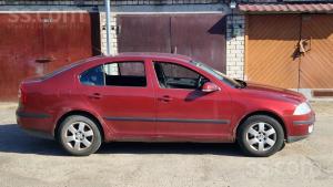 Красный Шкода Октавия 2005 в Рига, объемом двигателя 1.60 л и пробегом 0 тыс. км за 650 €, фото 5 на AUTOMOTO.COM.LV