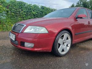 Sarkans Skoda Octavia 2005 Jonava, ar dzinēja tilpumu 1.90 L un nobraukumu 491 tūkst. km par 950 €, foto 3 vietnē AUTOMOTO.COM.LV