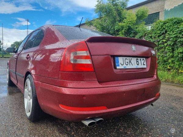 Sarkans Skoda Octavia 2005 Jonava, ar dzinēja tilpumu 1.90 L un nobraukumu 491 tūkst. km par 950 €, foto 4 vietnē AUTOMOTO.COM.LV