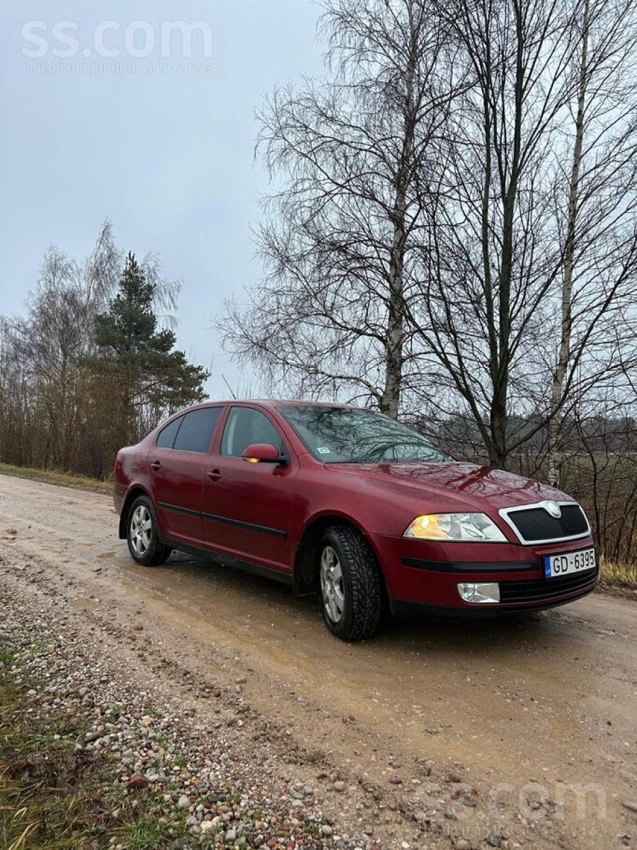 Red Skoda Octavia 2006 in Liepaja, with an engine capacity of 1.90 L and mileage of 315 thousand km for 1250 €, photo 1 on AUTOMOTO.COM.LV