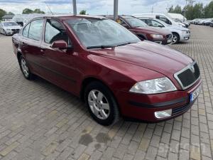 Красный Шкода Октавия 2007 в Талси, объемом двигателя 1.60 л и пробегом 212 тыс. км за 995 €, фото 4 на AUTOMOTO.COM.LV