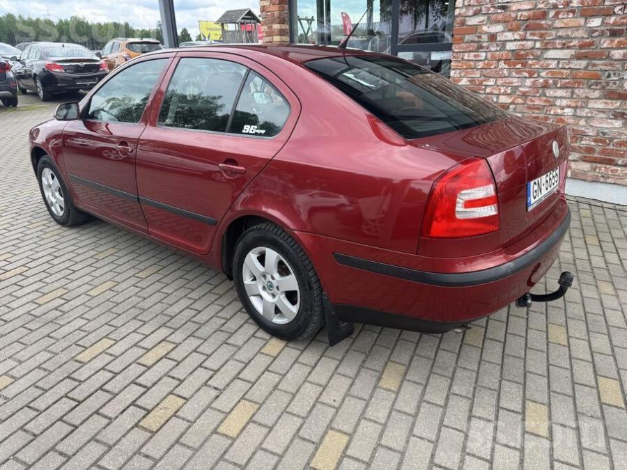 Красный Шкода Октавия 2007 в Талси, объемом двигателя 1.60 л и пробегом 212 тыс. км за 995 €, фото 7 на AUTOMOTO.COM.LV