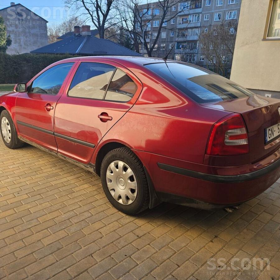 Красный Шкода Октавия 2007 в Рига, объемом двигателя 2.00 л и пробегом 301 тыс. км за 2200 €, фото 4 на AUTOMOTO.COM.LV