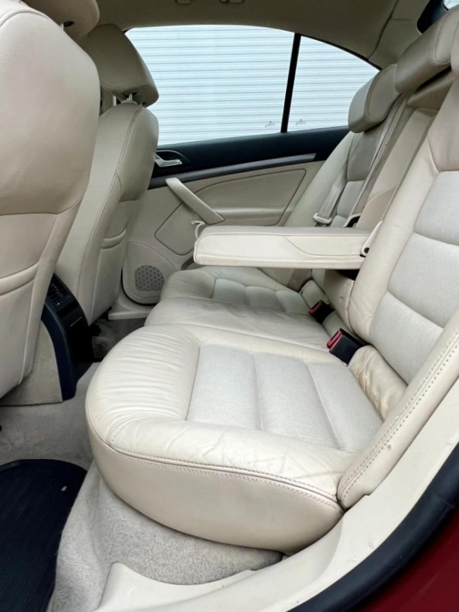 Sarkans Skoda Octavia 2007 Rīga, ar dzinēja tilpumu 2.00 L un nobraukumu 273 tūkst. km par 2270 €, foto 11 vietnē AUTOMOTO.COM.LV