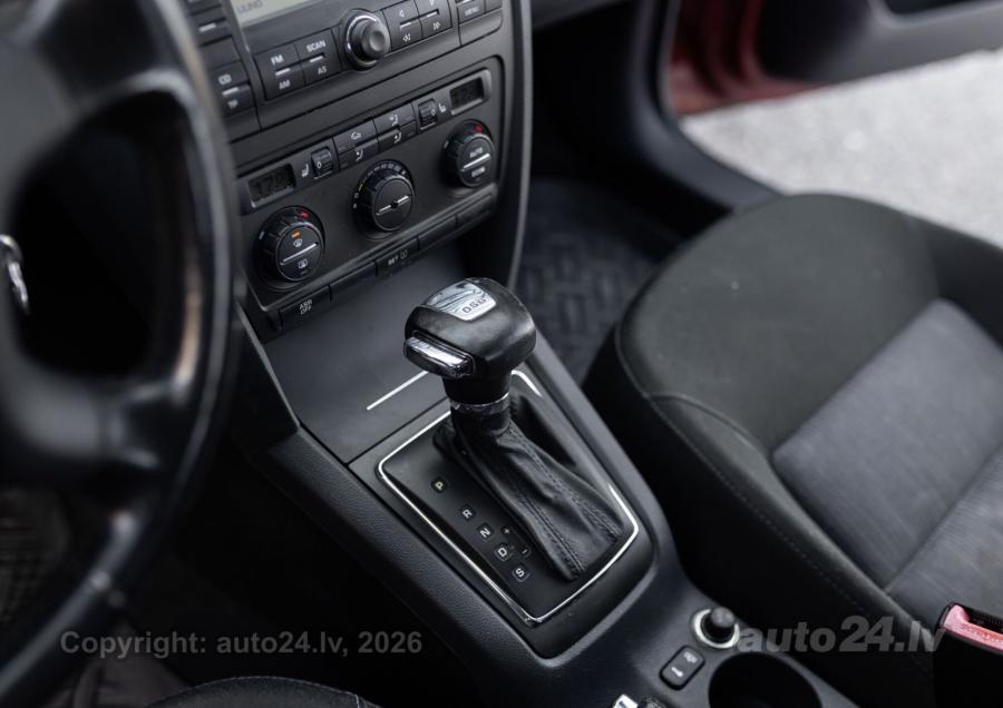 Sarkans Skoda Octavia 2007 Tallina, ar dzinēja tilpumu 1.90 L un nobraukumu 231 tūkst. km par 1999 €, foto 15 vietnē AUTOMOTO.COM.LV
