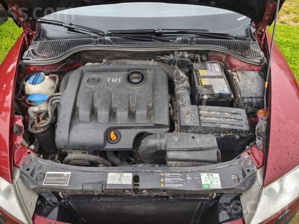 Red Skoda Octavia 2007 in Preili, with an engine capacity of 1.90 L and mileage of 400 thousand km for 1000 €, photo 7 on AUTOMOTO.COM.LV