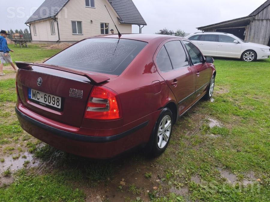 Red Skoda Octavia 2007 in Preili, with an engine capacity of 1.90 L and mileage of 400 thousand km for 1000 €, photo 13 on AUTOMOTO.COM.LV