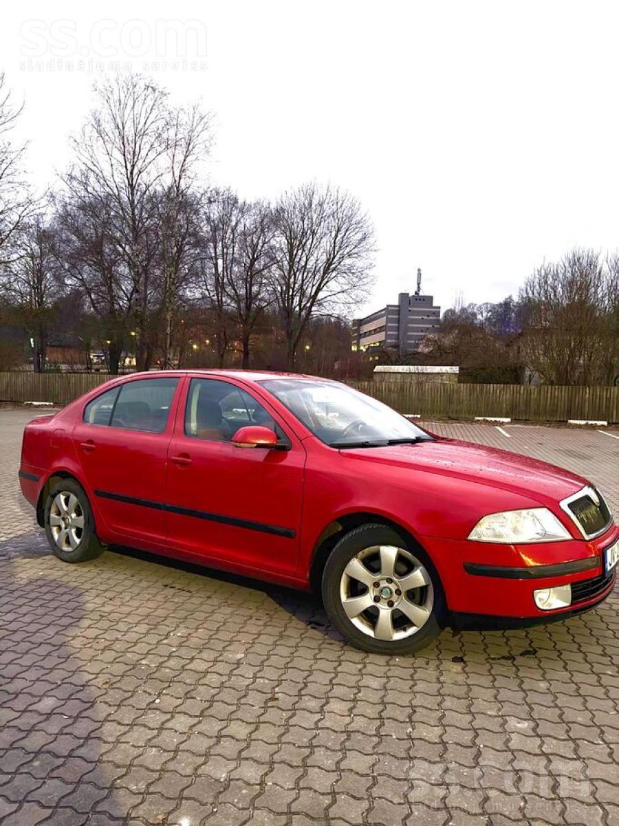 Red Skoda Octavia 2008 in Tukums, with an engine capacity of 2.00 L and mileage of 251 thousand km for 1777 €, photo 1 on AUTOMOTO.COM.LV