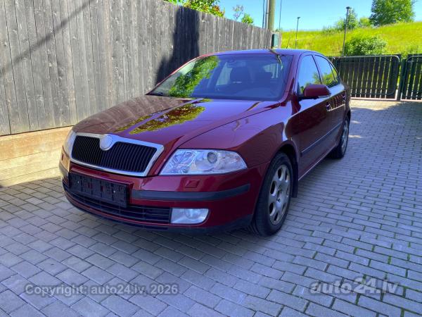 Red Skoda Octavia 2008 in Tallinn, with an engine capacity of 2.00 L and mileage of 281 thousand km for 3299 €, photo 1 on AUTOMOTO.COM.LV