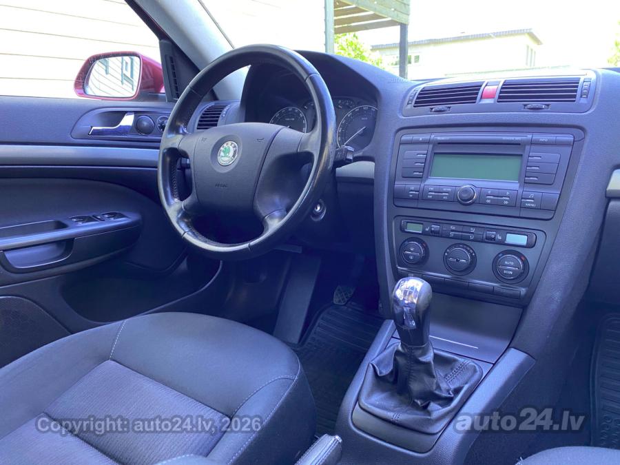 Красный Шкода Октавия 2008 в Таллин, объемом двигателя 2.00 л и пробегом 281 тыс. км за 3299 €, фото 18 на AUTOMOTO.COM.LV