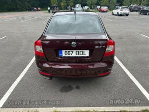 Sarkans Skoda Octavia 2011 Tallina, ar dzinēja tilpumu 1.20 L un nobraukumu 192 tūkst. km par 2200 €, foto 5 vietnē AUTOMOTO.COM.LV