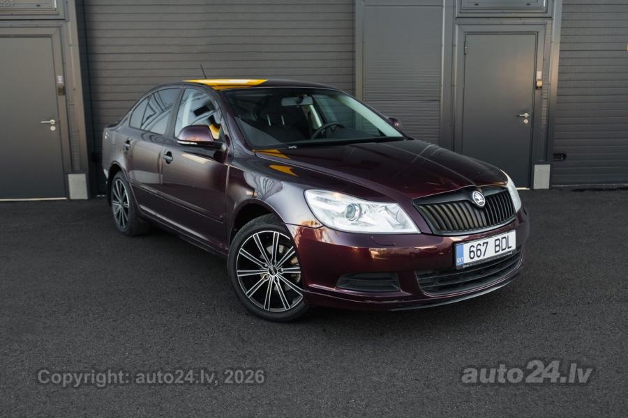 Red Skoda Octavia 2011 in Tallinn, with an engine capacity of 1.20 L and mileage of 192 thousand km for 2699 €, photo 1 on AUTOMOTO.COM.LV