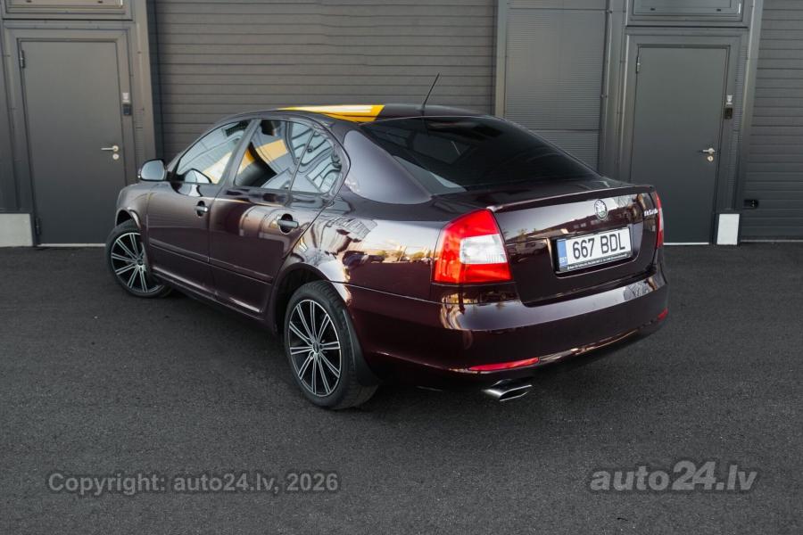 Red Skoda Octavia 2011 in Tallinn, with an engine capacity of 1.20 L and mileage of 192 thousand km for 2699 €, photo 3 on AUTOMOTO.COM.LV