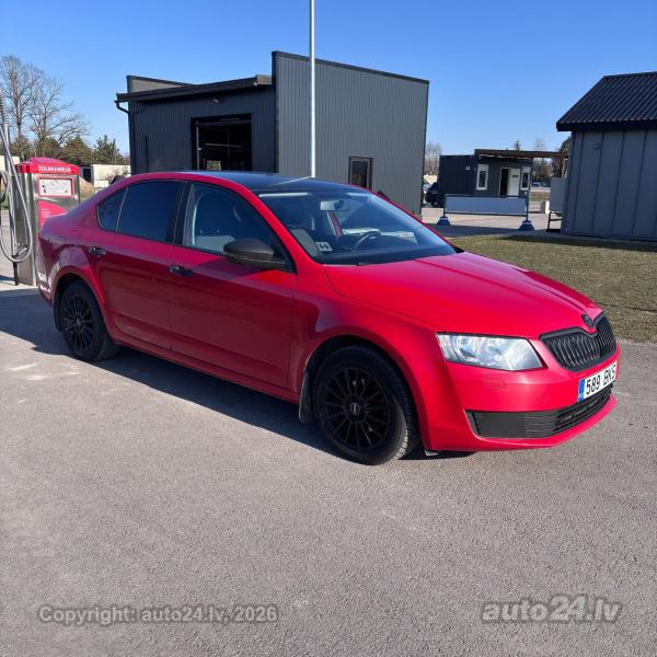 Red Skoda Octavia 2013 in Jogeva, with an engine capacity of 1.20 L and mileage of 285 thousand km for 4300 €, photo 2 on AUTOMOTO.COM.LV