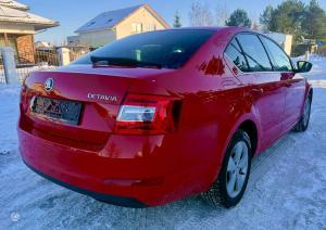 Red Skoda Octavia 2014 in Panevezys, with an engine capacity of 1.40 L and mileage of 190 thousand km for 6760 €, photo 4 on AUTOMOTO.COM.LV